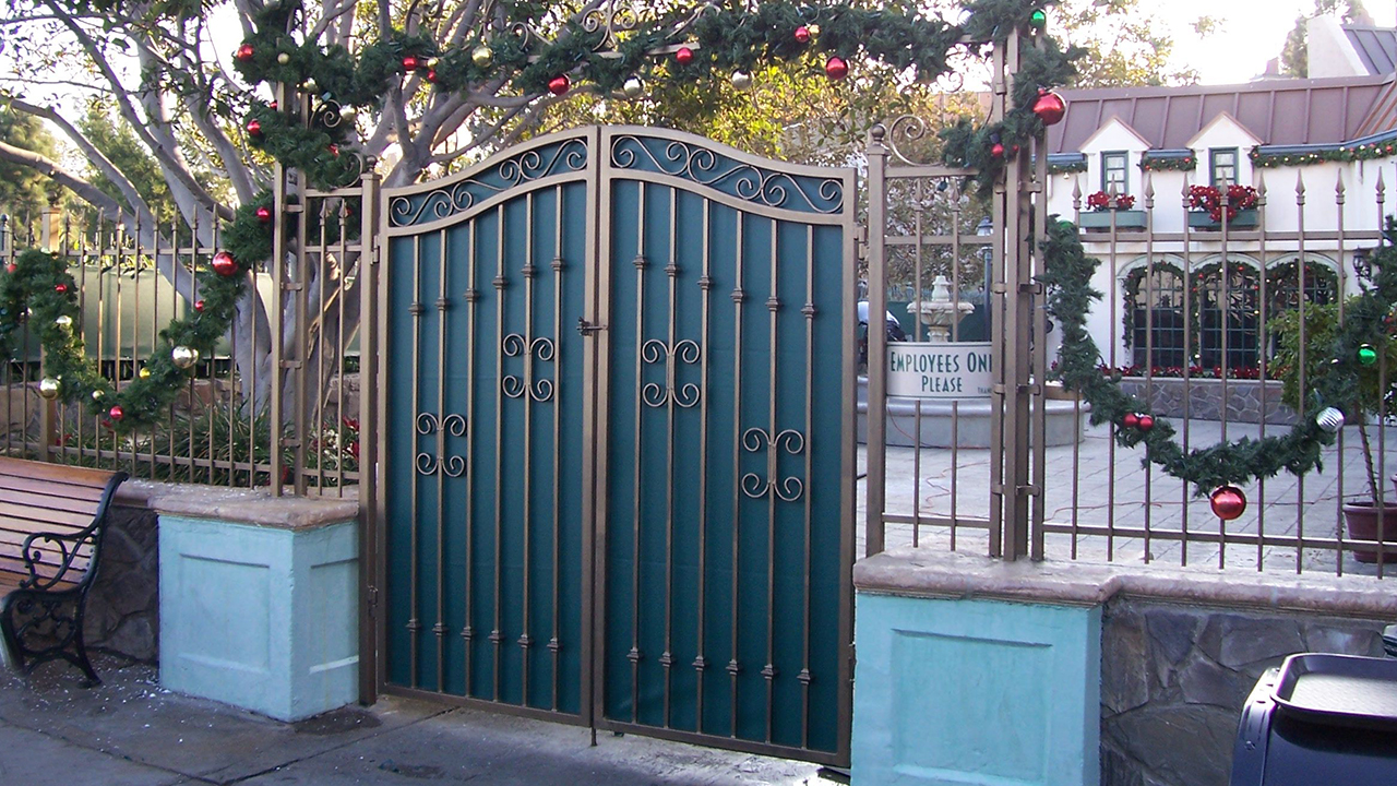 Privacy Panels – World of Awnings and Canopies